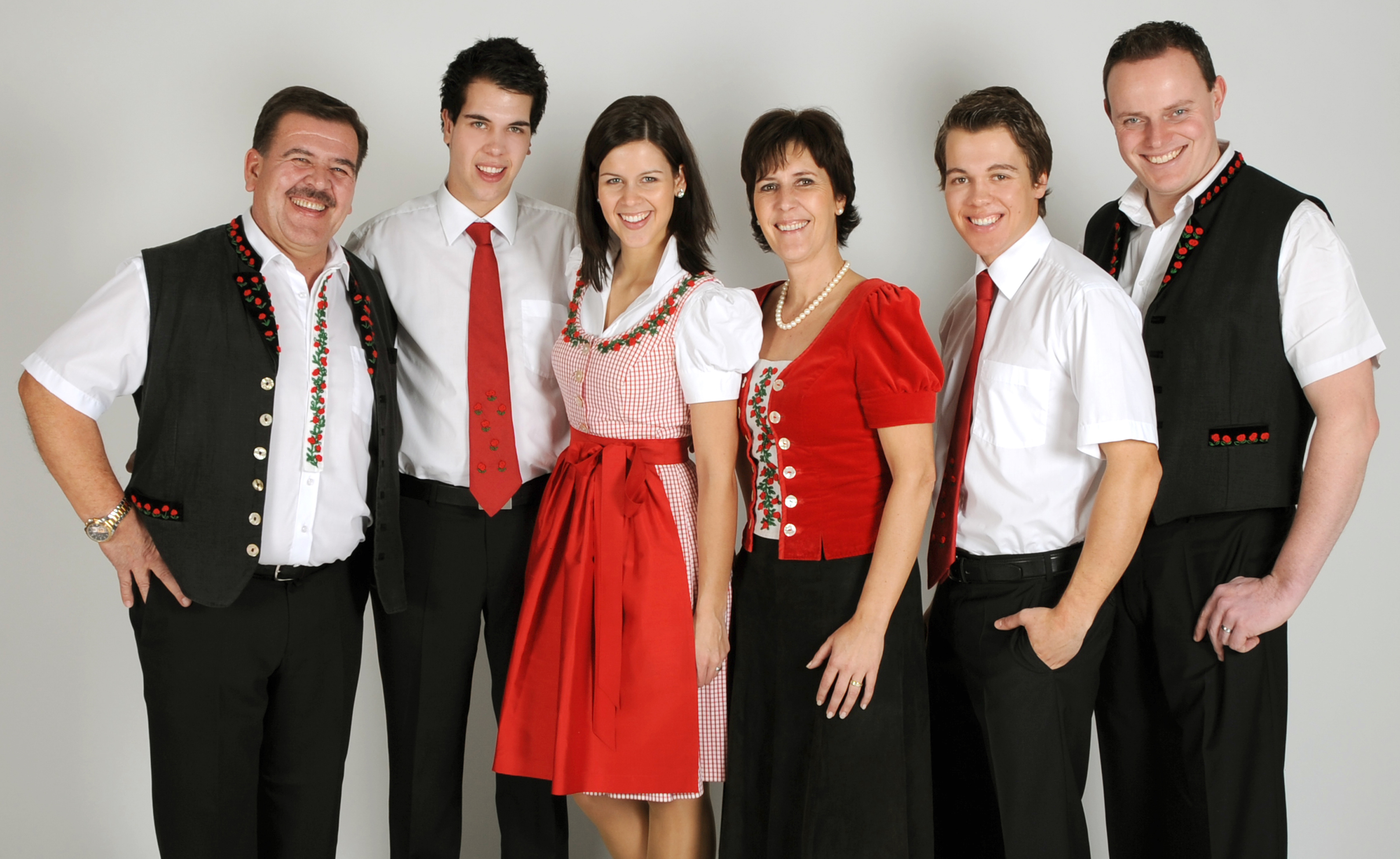 PAKT Entertainment AG